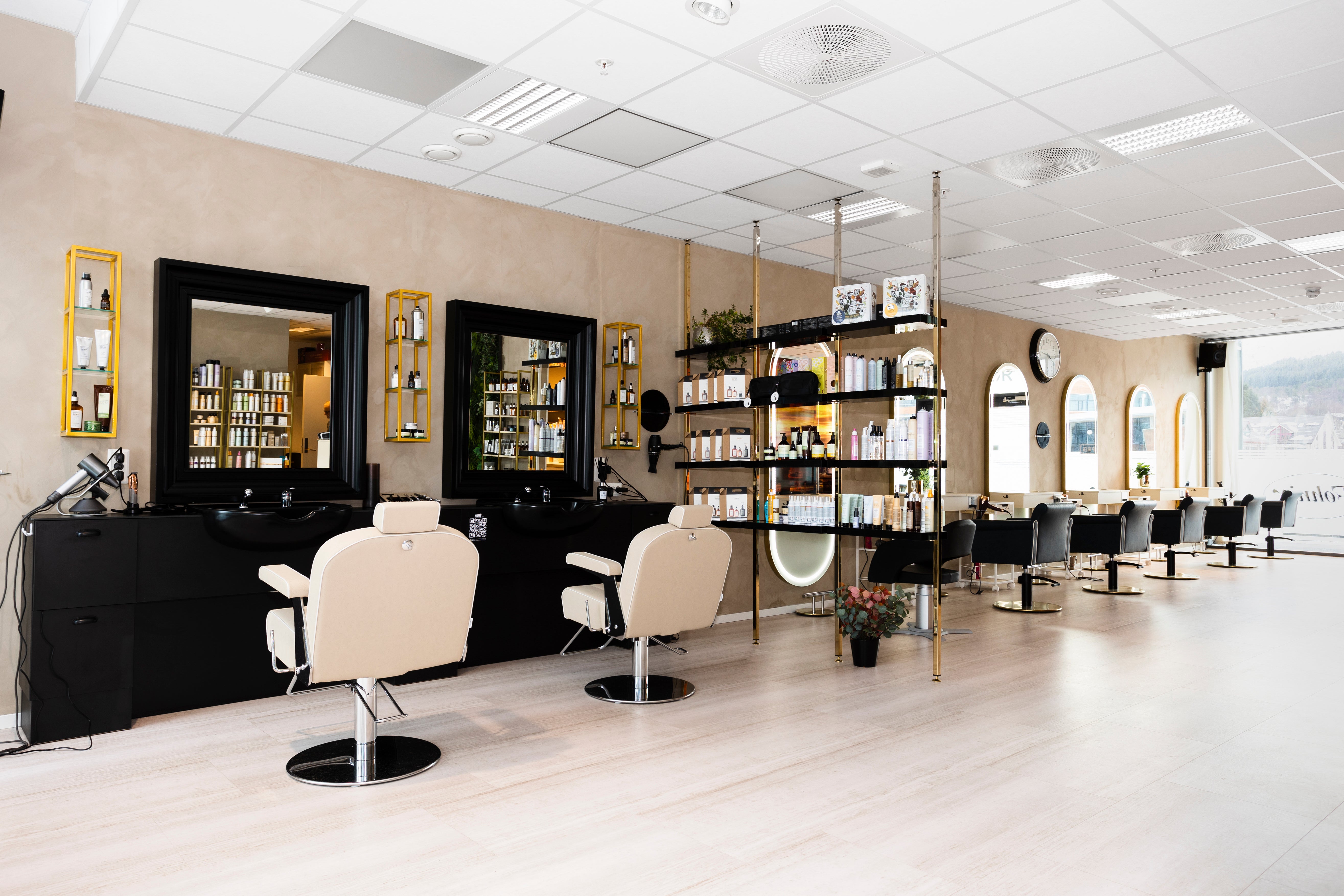 Føhnix Project – Salong Møbler